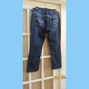 Silver Jeans | Jeans | Silver Suki Capris | Poshmark